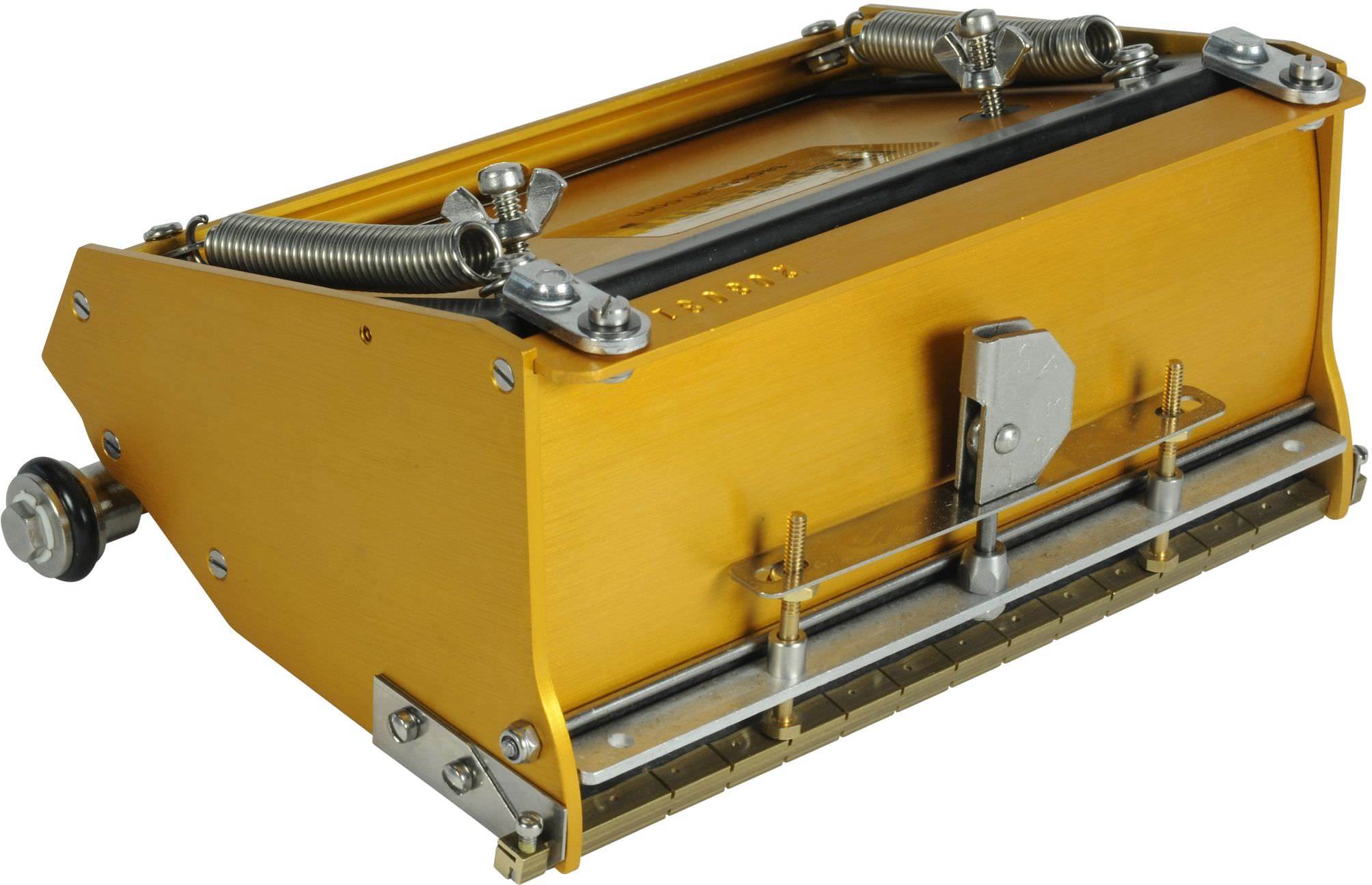 Tapetech 7" Finishing Box and Handle | Gyproc Tools